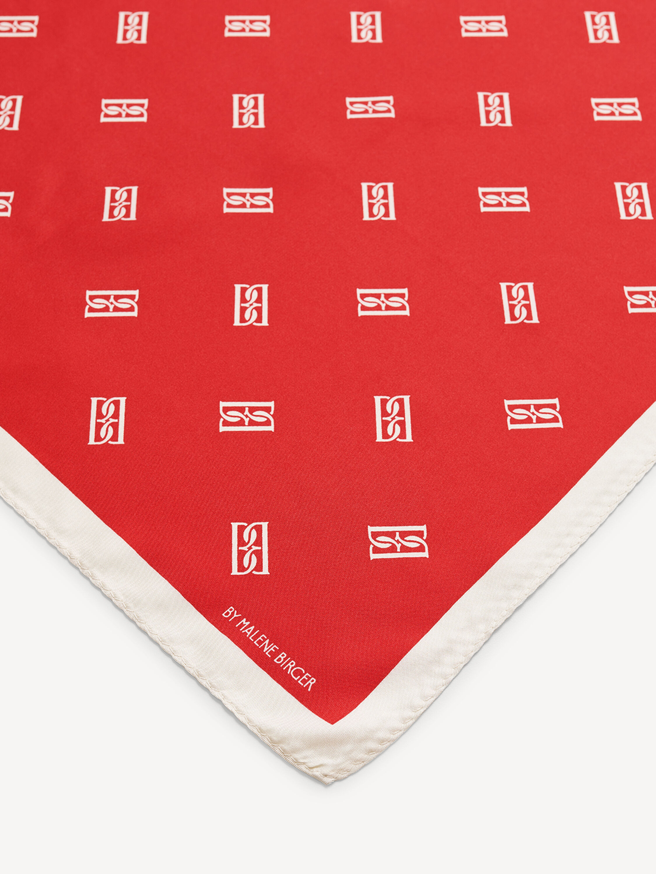 Monnas silk scarf - Buy Scarves online | By Malene Birger